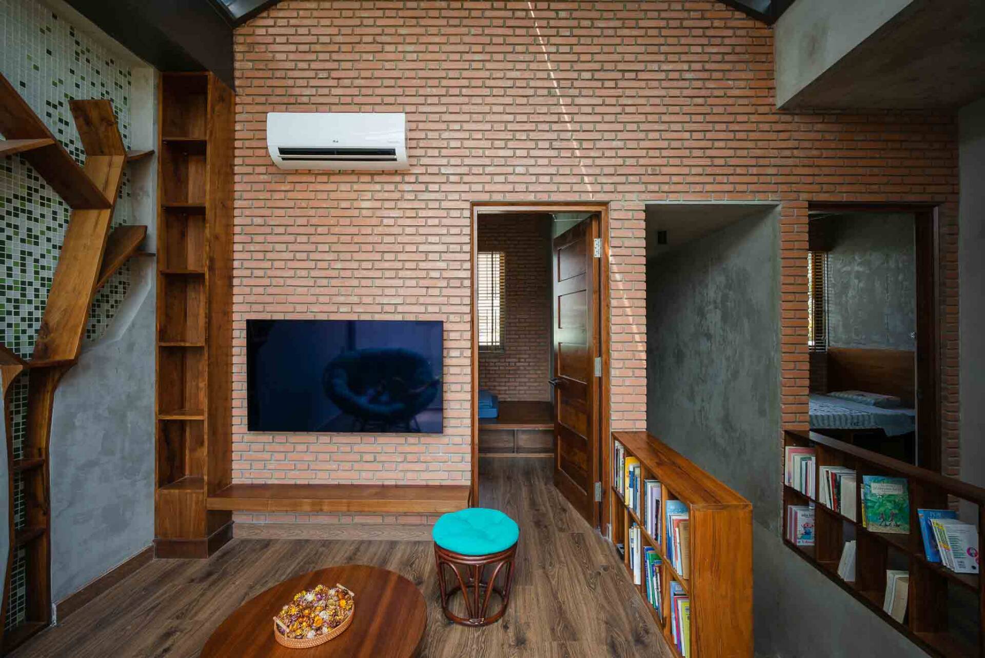 ZIP House: Không gian ấm cúng, tinh gọn cho 5 thành viên | Hinzstudio