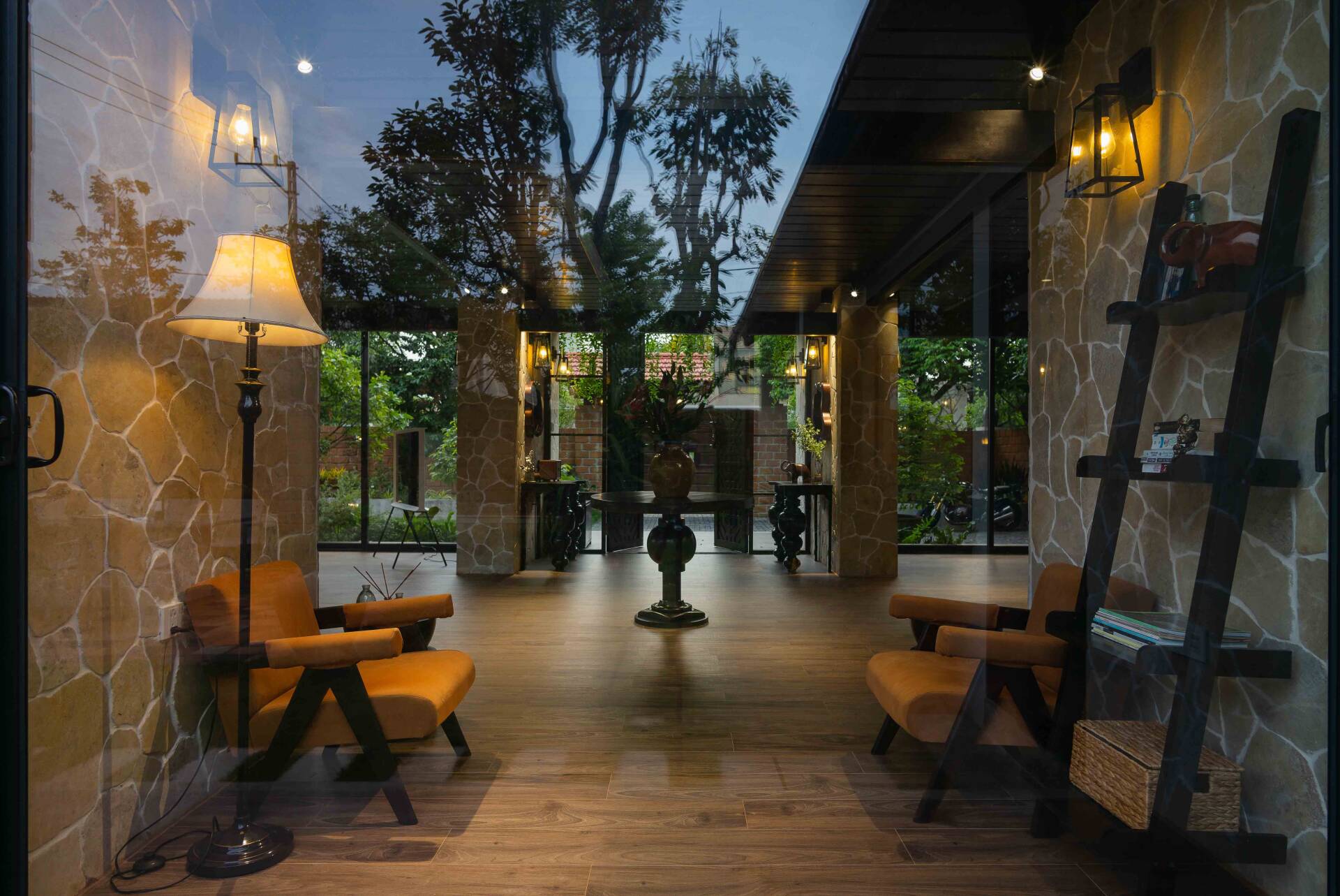 Chum Villa: Kết nối kiến trúc và thế hệ | LimDim House Studio