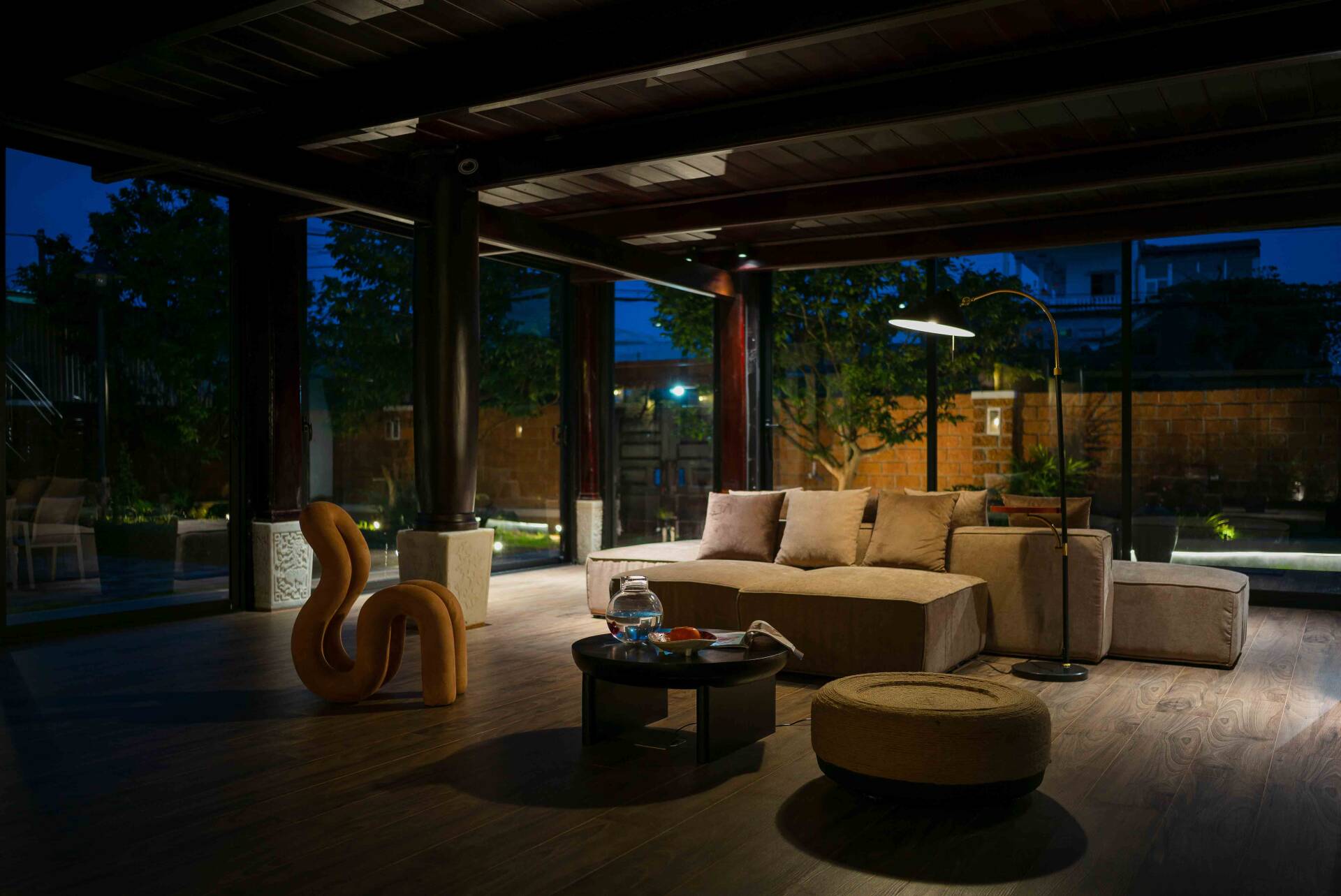 Chum Villa: Kết nối kiến trúc và thế hệ | LimDim House Studio