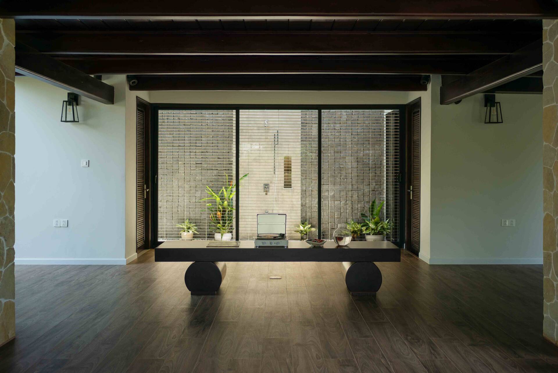 Chum Villa: Kết nối kiến trúc và thế hệ | LimDim House Studio