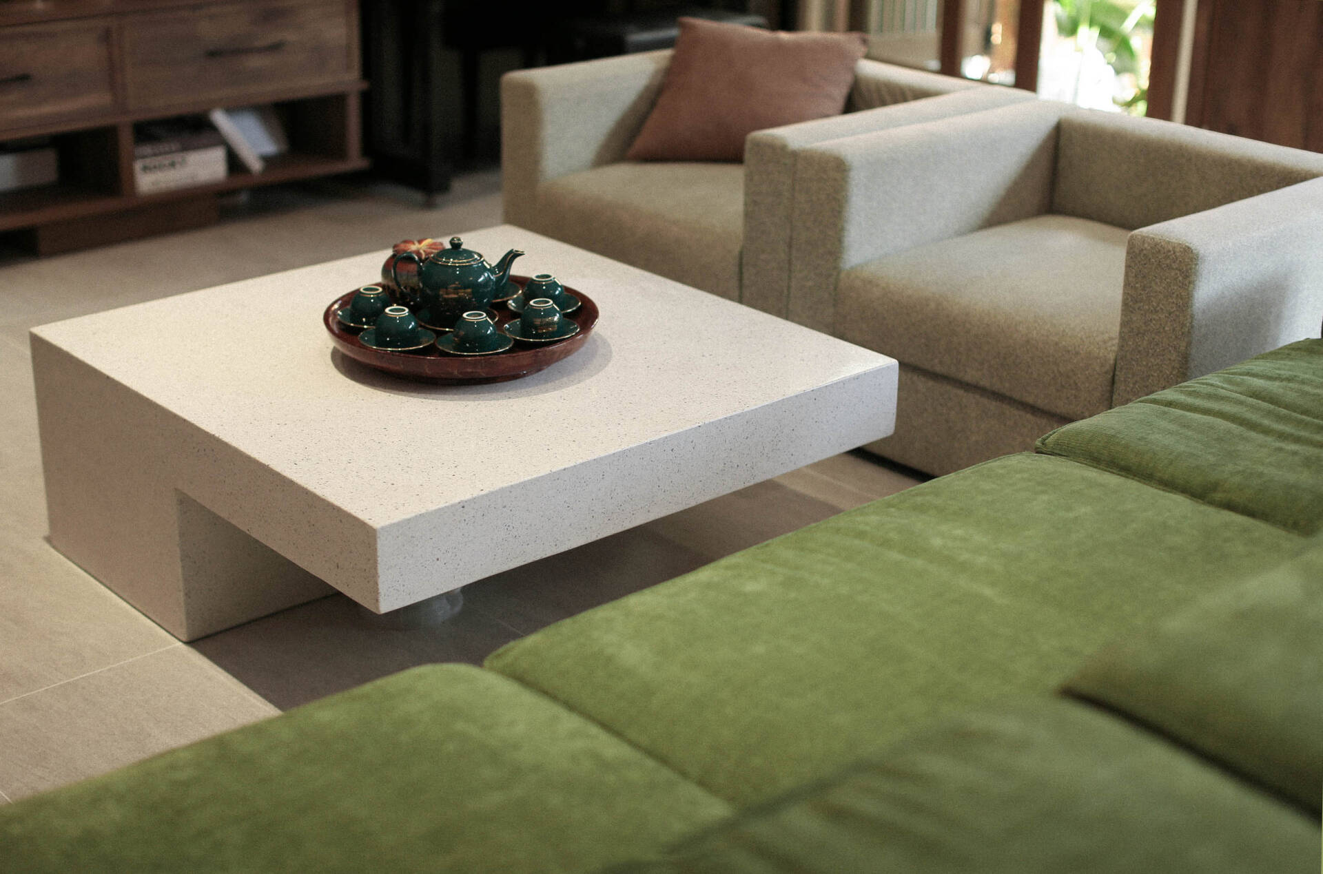 LING HOUSE - Ngôi nhà thiết kế “đóng-mở” độc đáo với 3 giếng trời | The ...