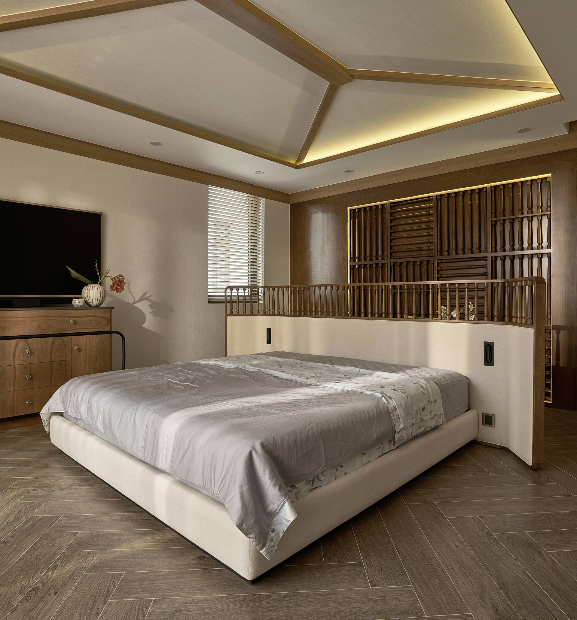 P.T House - Đưa không gian nghỉ dưỡng vào căn biệt thự cũ “20 năm tuổi”| Hand Decor x Luxy Design