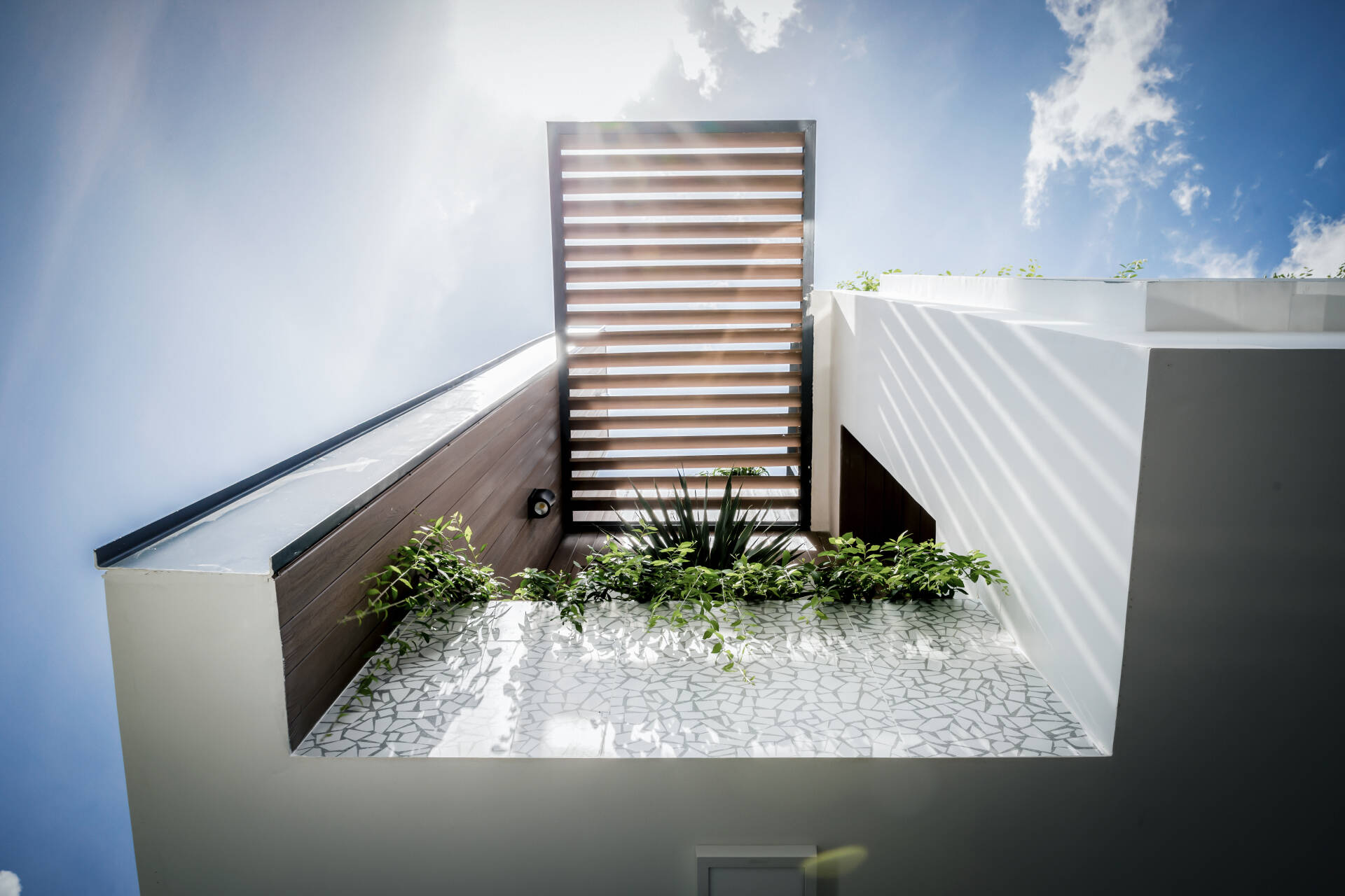 Rio’s House: Gói trọn tiện nghi trong ngôi nhà 280m2 | TR Studio ...