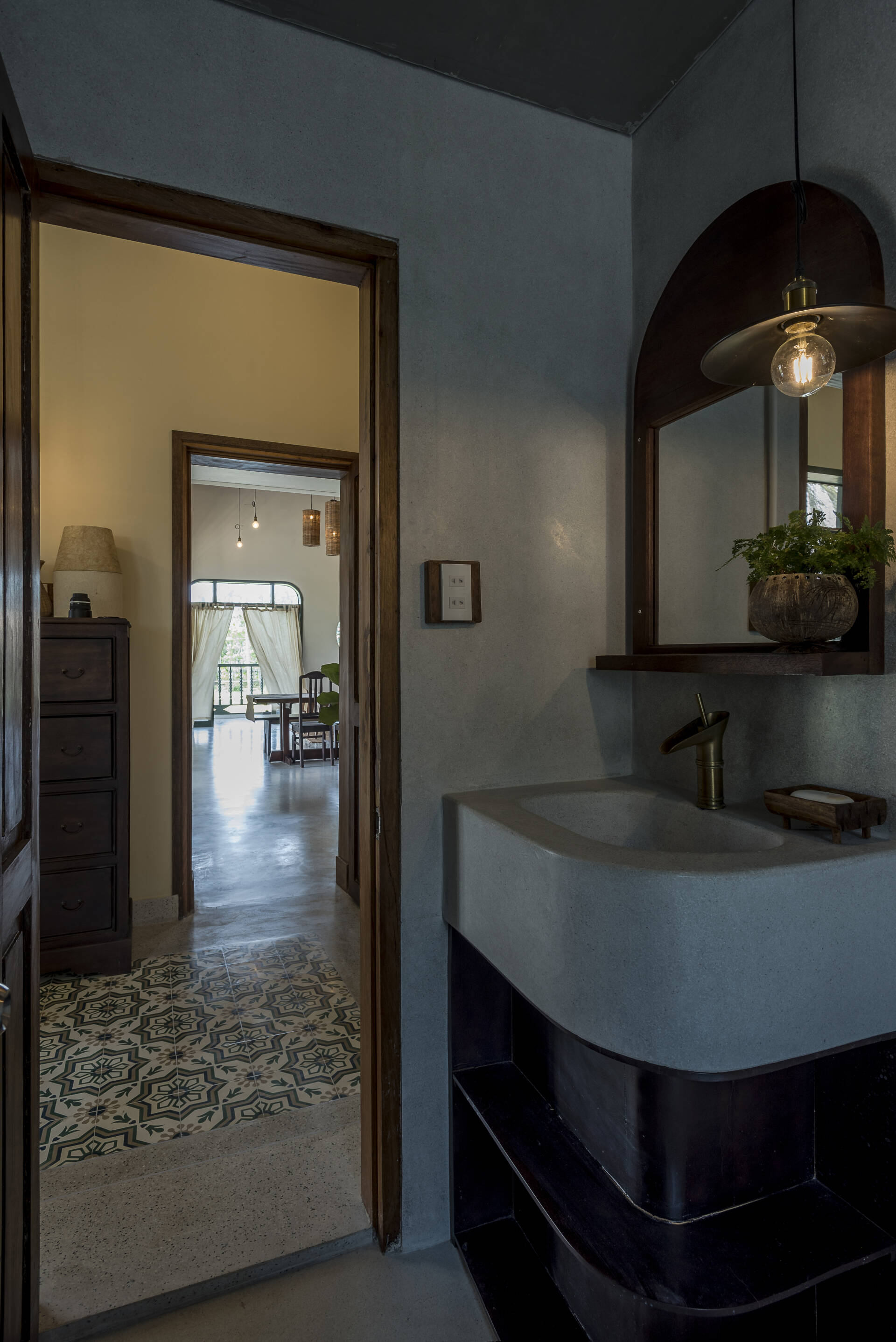 SEN HOME - Ngôi nhà phong cách Indochine đẹp hài hoà giữa khung cảnh ...