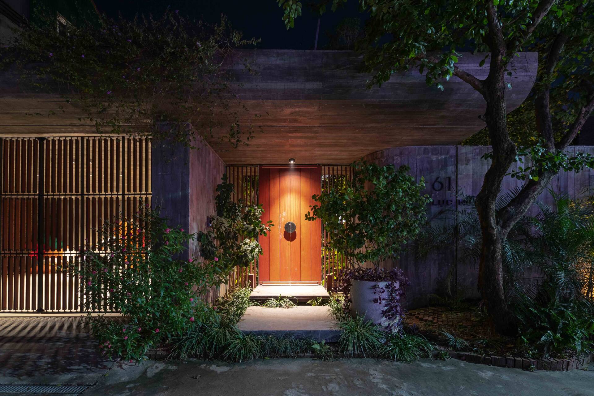 V8 House - Xóa đi ranh giới giữa kiến trúc con người và thiên nhiên ...