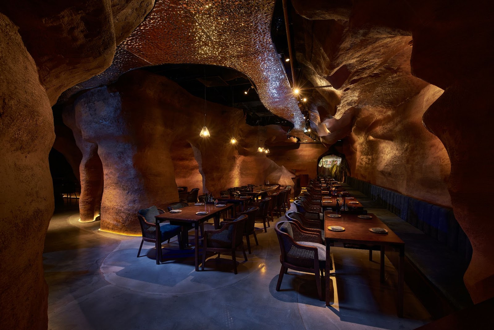 Pizza 4P’s - “Hang động” đặc biệt giữa lòng Hà Nội | Lê House