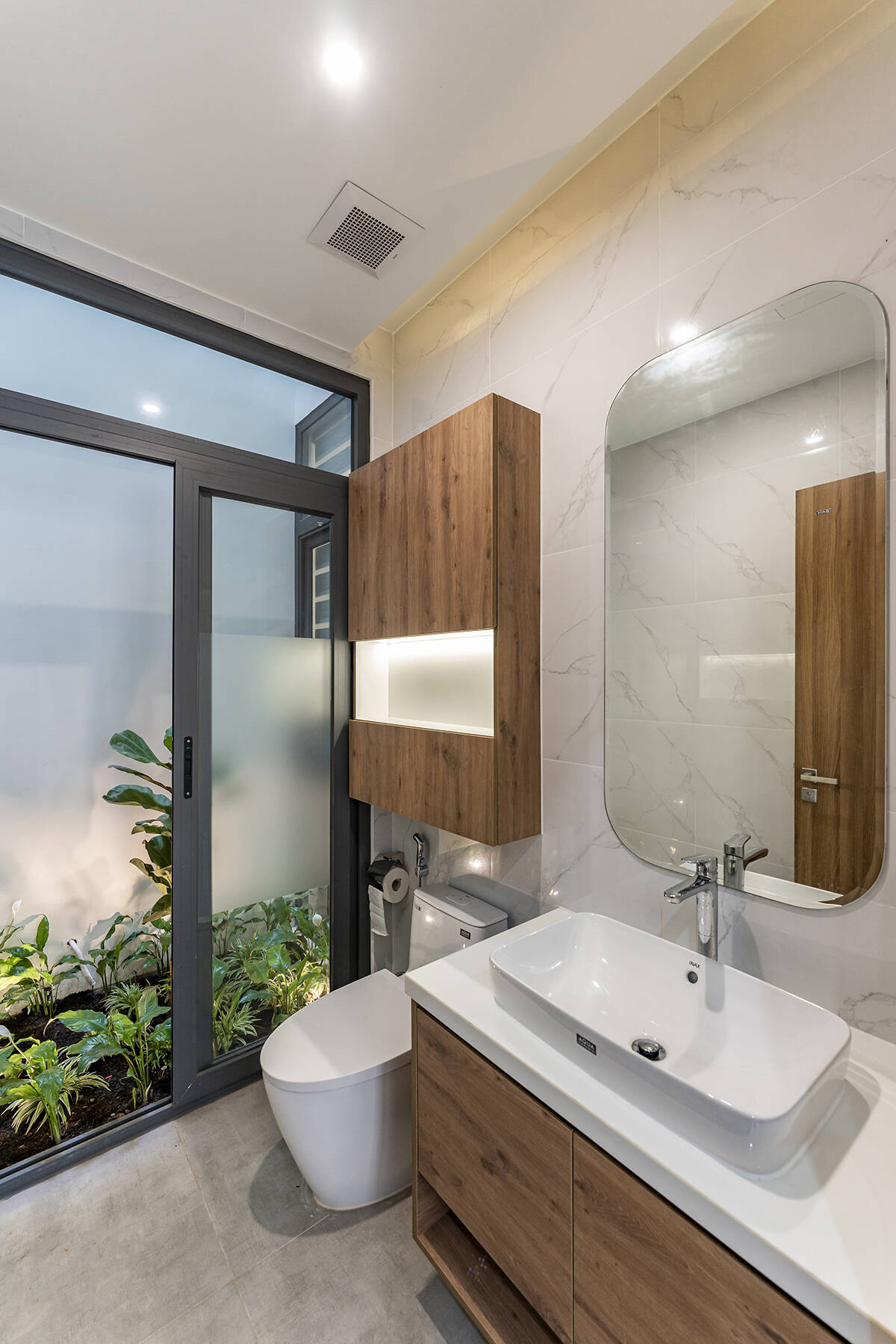 BH House: Nhà phố hiện đại cho gia đình 3 thế hệ | 3A Design