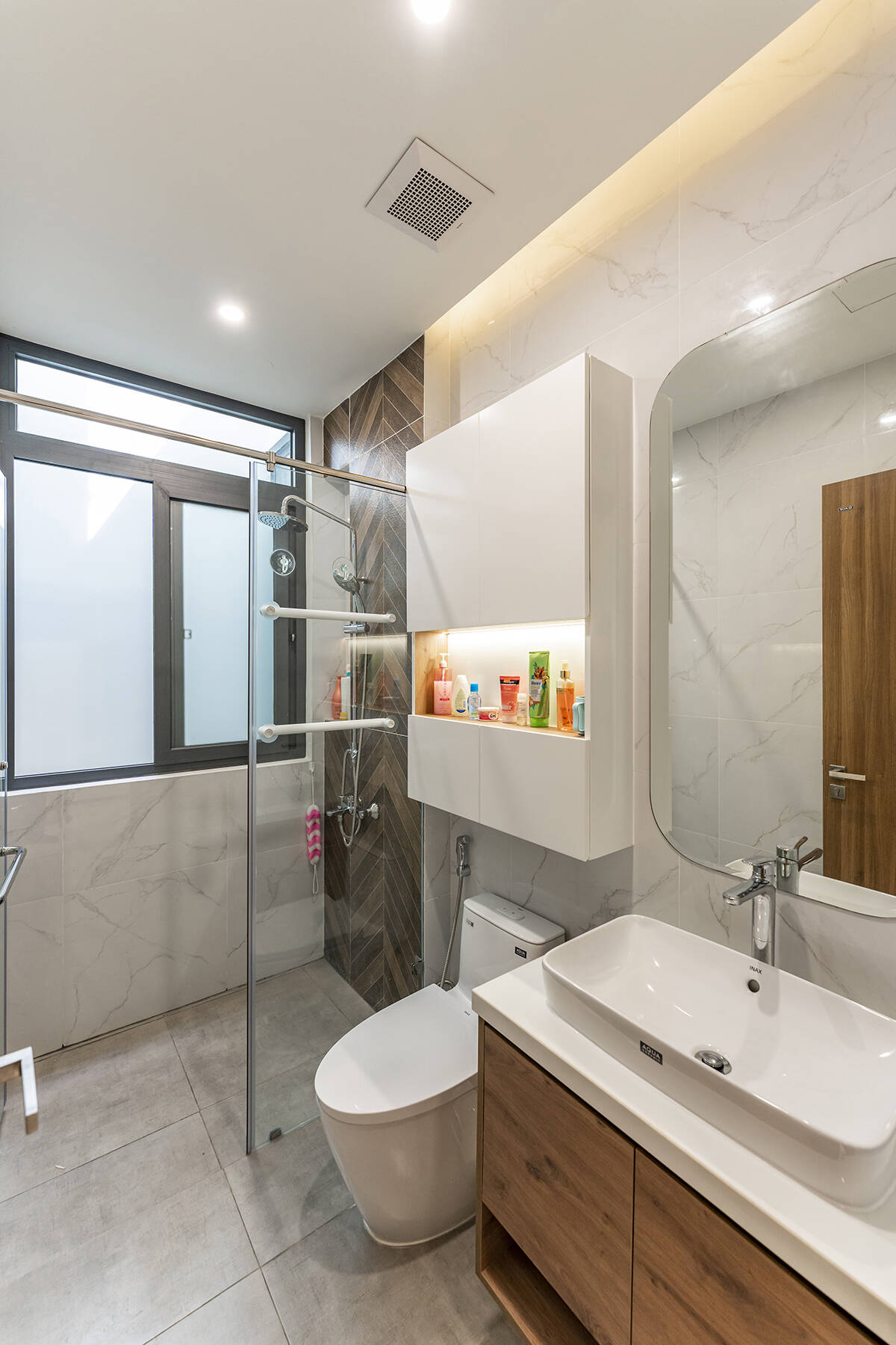 BH House: Nhà phố hiện đại cho gia đình 3 thế hệ | 3A Design