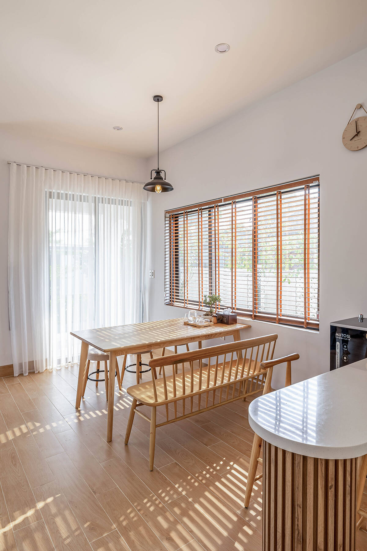 SHIN HOUSE: Ngôi nhà với thiết kế tối giản | THIHAO-Architects