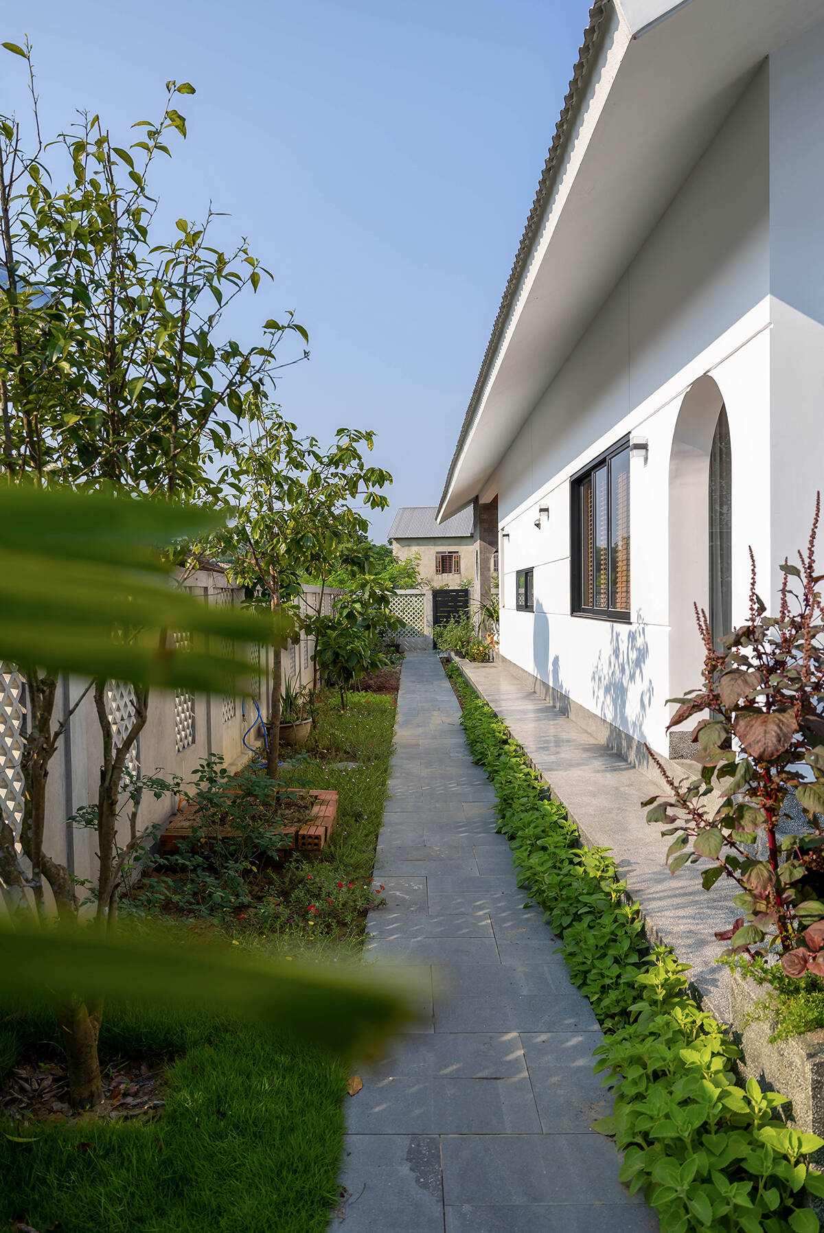 SHIN HOUSE: Ngôi nhà với thiết kế tối giản | THIHAO-Architects