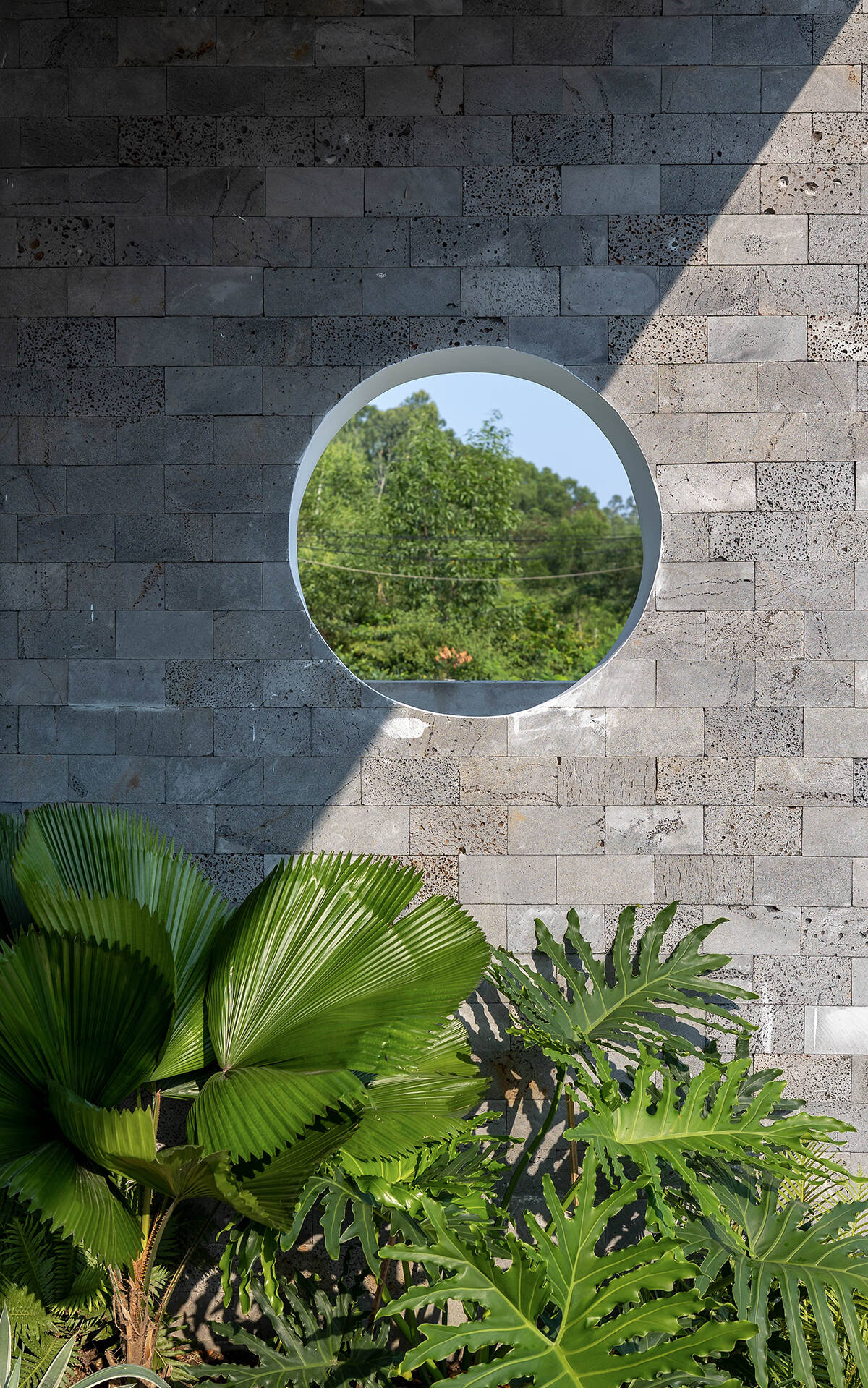 SHIN HOUSE: Ngôi nhà với thiết kế tối giản | THIHAO-Architects