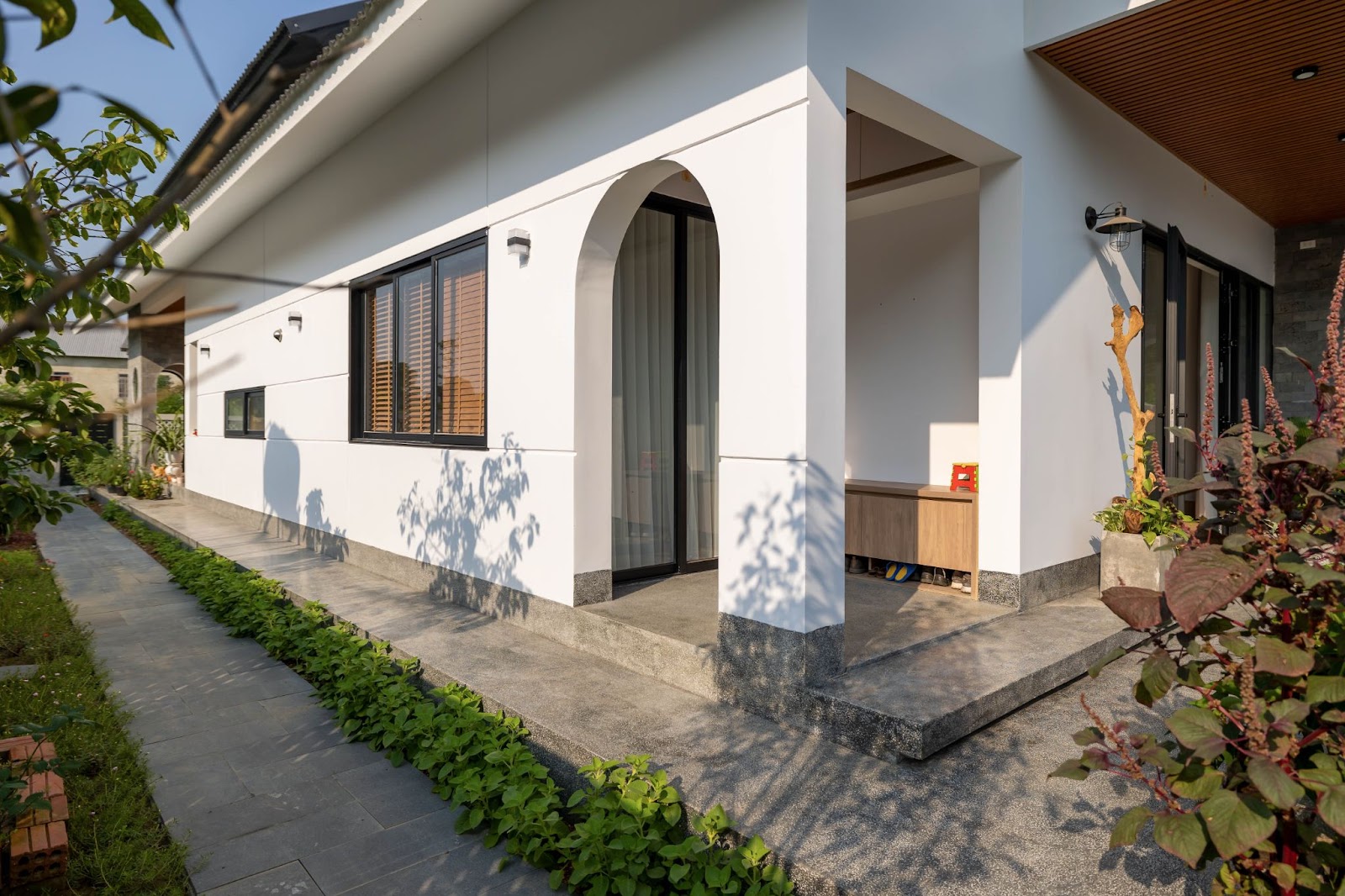 SHIN HOUSE: Ngôi nhà với thiết kế tối giản | THIHAO-Architects