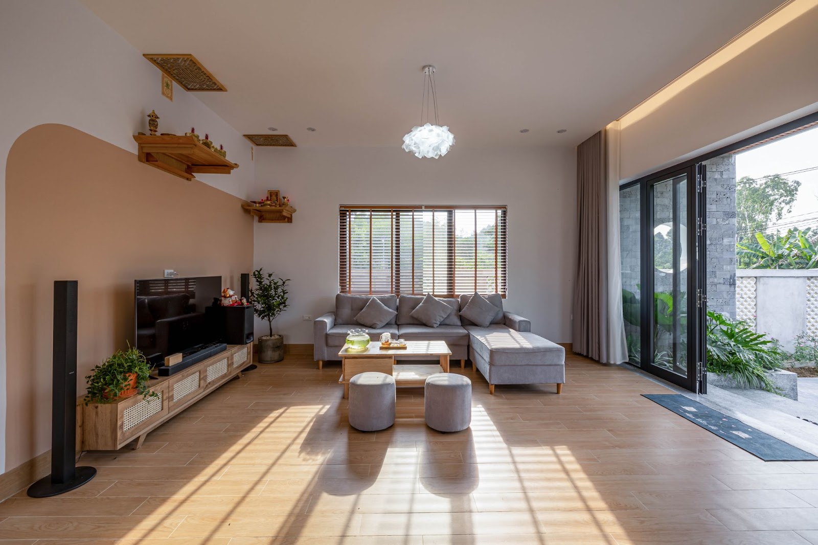 SHIN HOUSE: Ngôi nhà với thiết kế tối giản | THIHAO-Architects