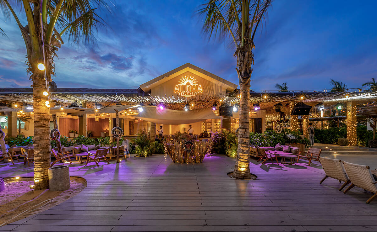 ALOHA Beach Club - Nhà hàng mang phong cách Hy Lạp đầy phóng khoáng ...