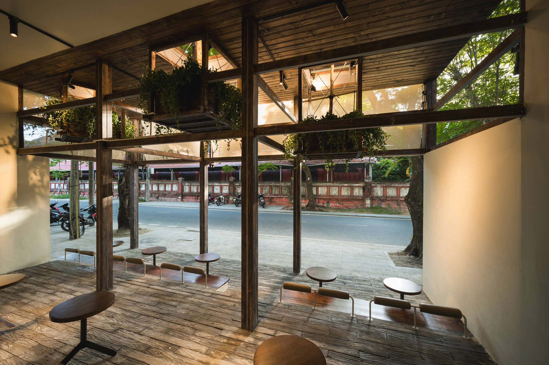 Laph Cafe - Quán cafe cóc độc đáo với vườn treo lơ lửng | 3f Concept