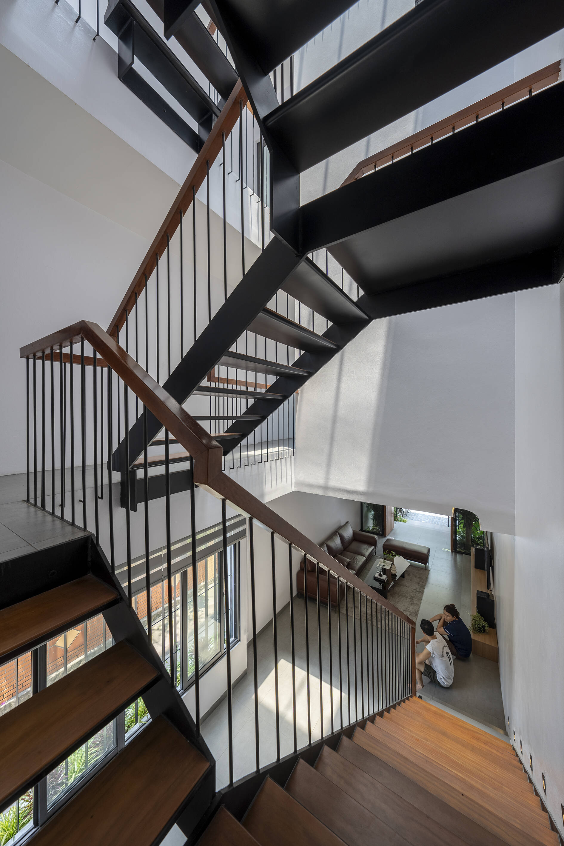 Nhà Vân Trì: “Ốc đảo xanh” giữa bối cảnh đô thị hóa / T3A.Atelier