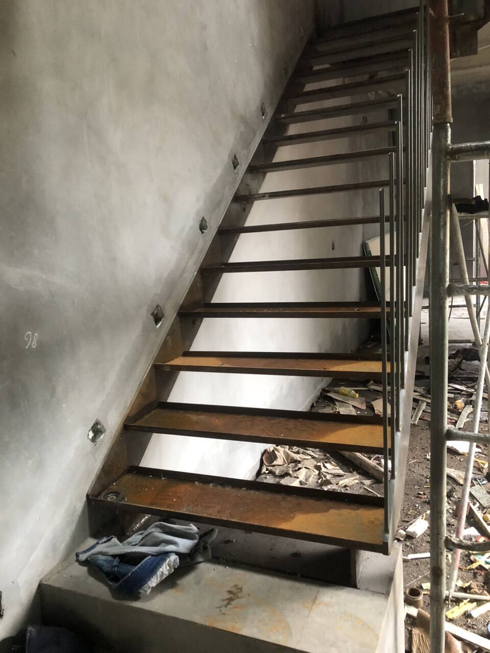 Nhà Vân Trì: “Ốc đảo xanh” giữa bối cảnh đô thị hóa / T3A.Atelier