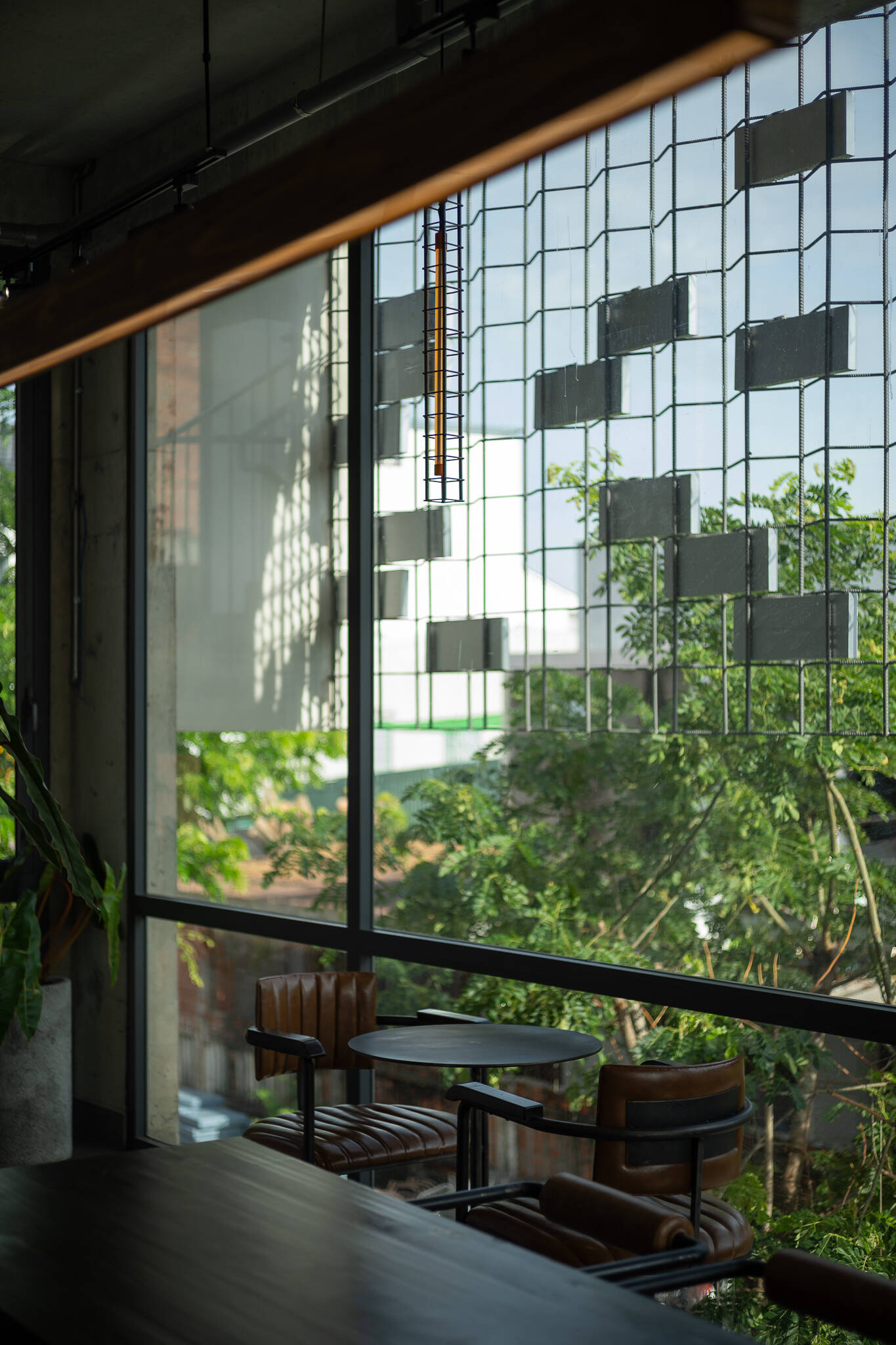 Demeter Beans II và Căn hộ D: Sự kết hợp của quán cà phê và căn hộ ...