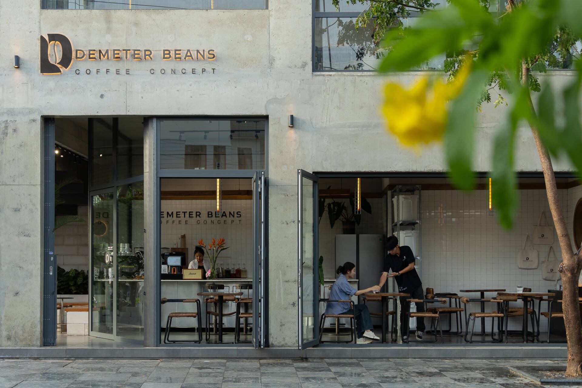 Demeter Beans II và Căn hộ D: Sự kết hợp của quán cà phê và căn hộ ...