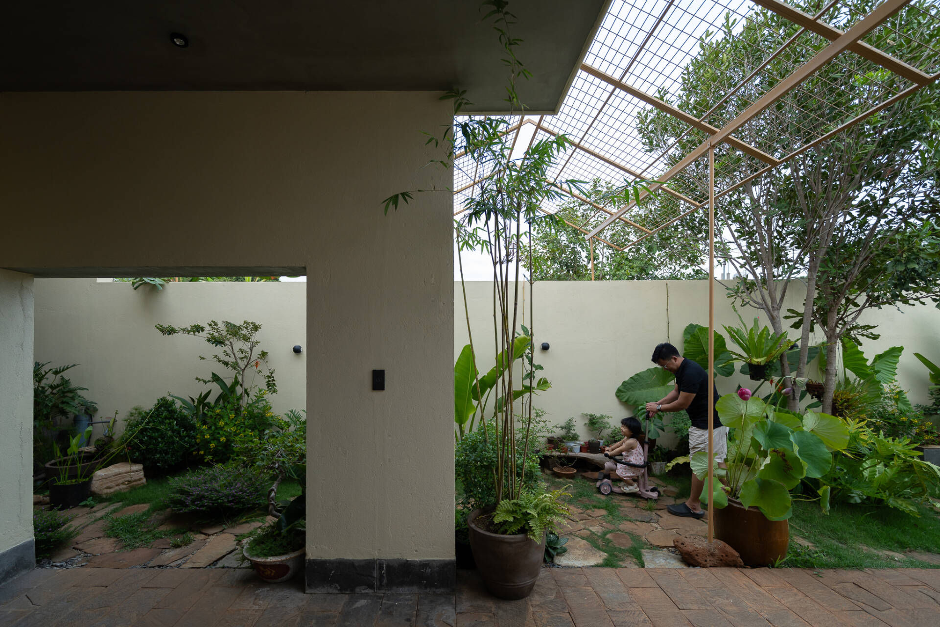 NOM HOUSE - Tổ ấm bình yên mang đậm dấu ấn cá nhân | ADAP Architect