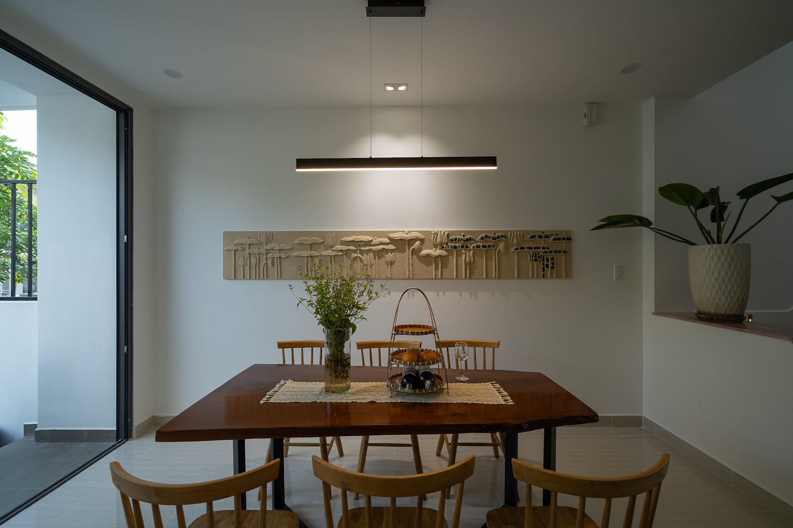 LA House - Nhà hai mặt tiền ở Long An mang đậm nét truyền thống Nam Bộ | Dat Tran Architect