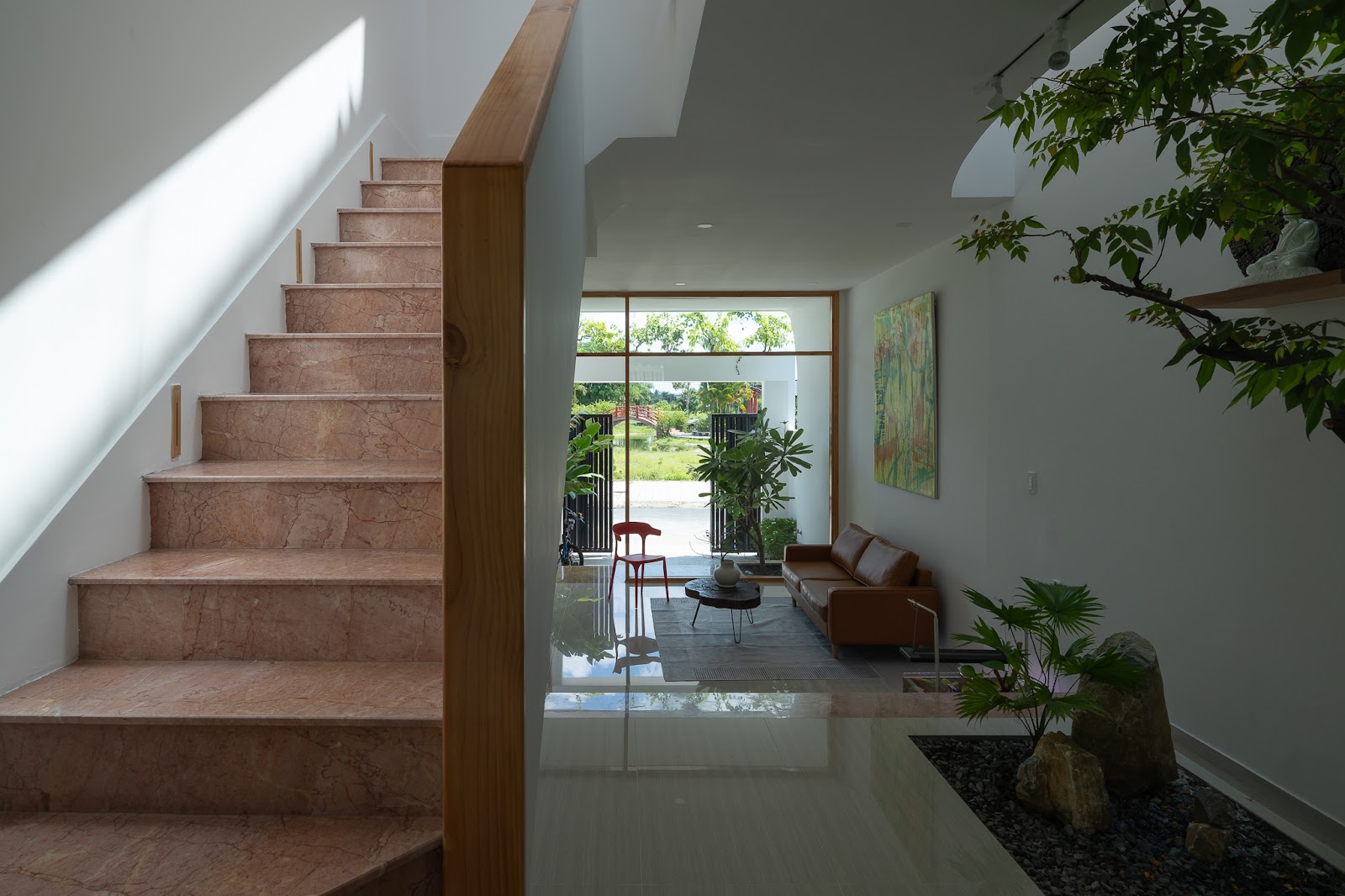 LA House - Nhà hai mặt tiền ở Long An mang đậm nét truyền thống Nam Bộ | Dat Tran Architect