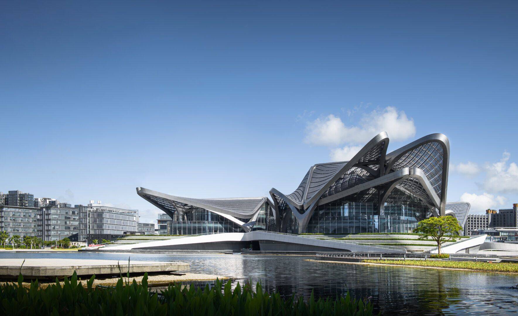 Trung tâm nghệ thuật cộng đồng Chu Hải | Zaha Hadid Architects