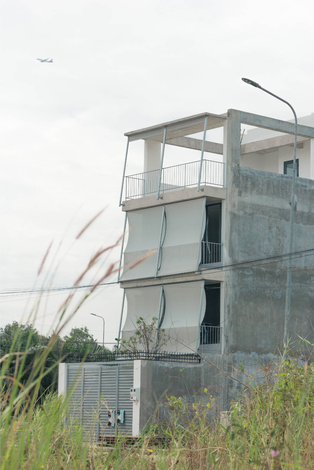 House 2713: Thiết kế thụ động và cuộc sống xanh | LAITA Design Studio