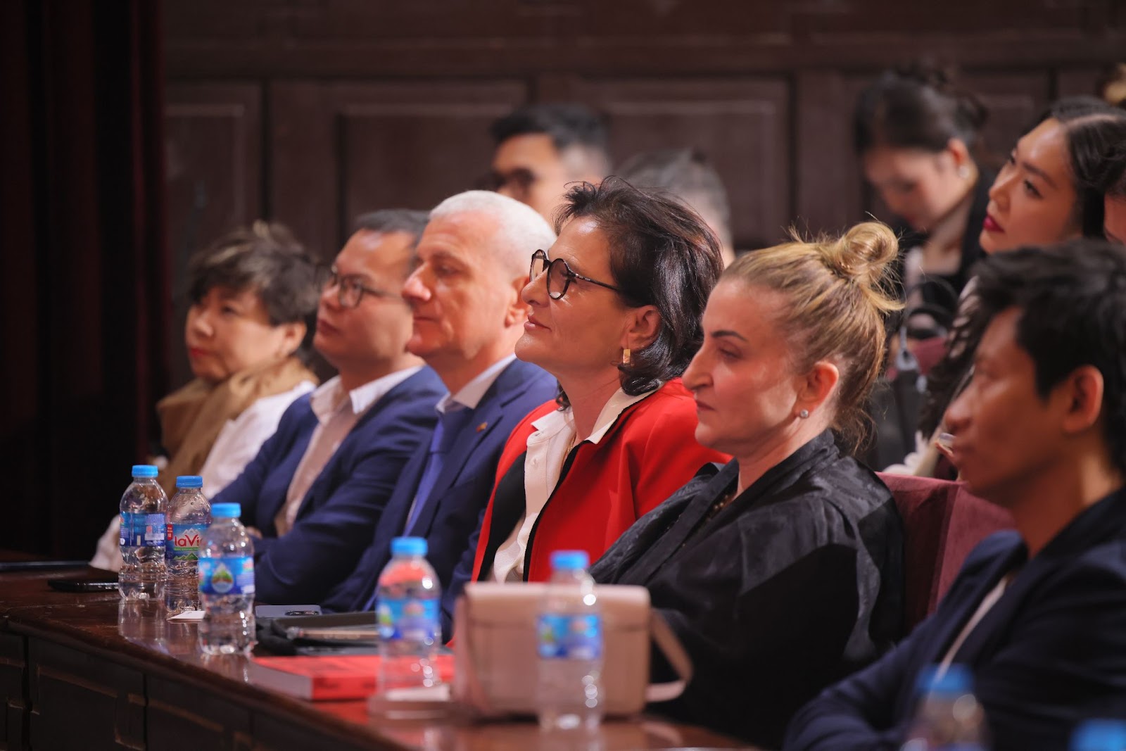 [CREA.TALK] “Tribute: Architecture as a form of dialogue” – Đối thoại ...