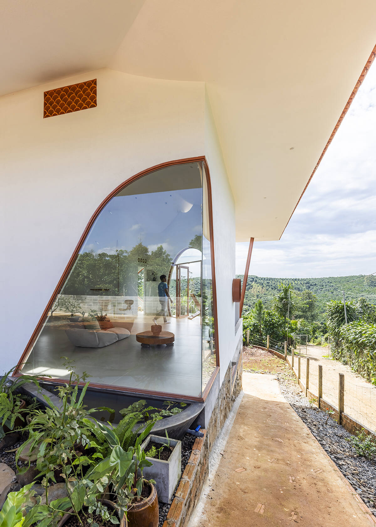 Bloom House - Bông hoa nở trên cao nguyên | The Bloom Architects