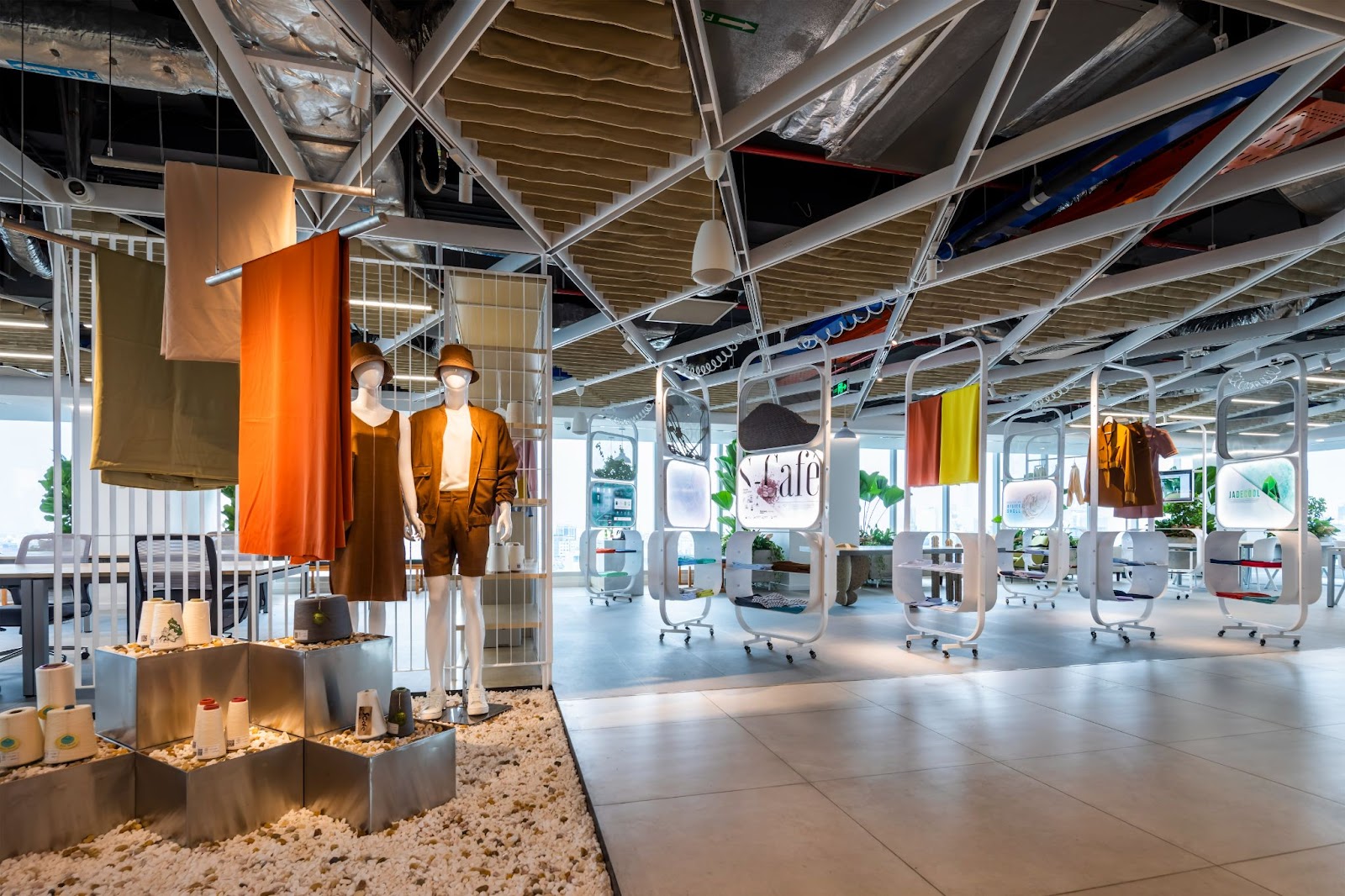 GLab by Faslink - Không gian mở 3 mặt kính ấn tượng kết nối cộng đồng công nghiệp dệt may ...