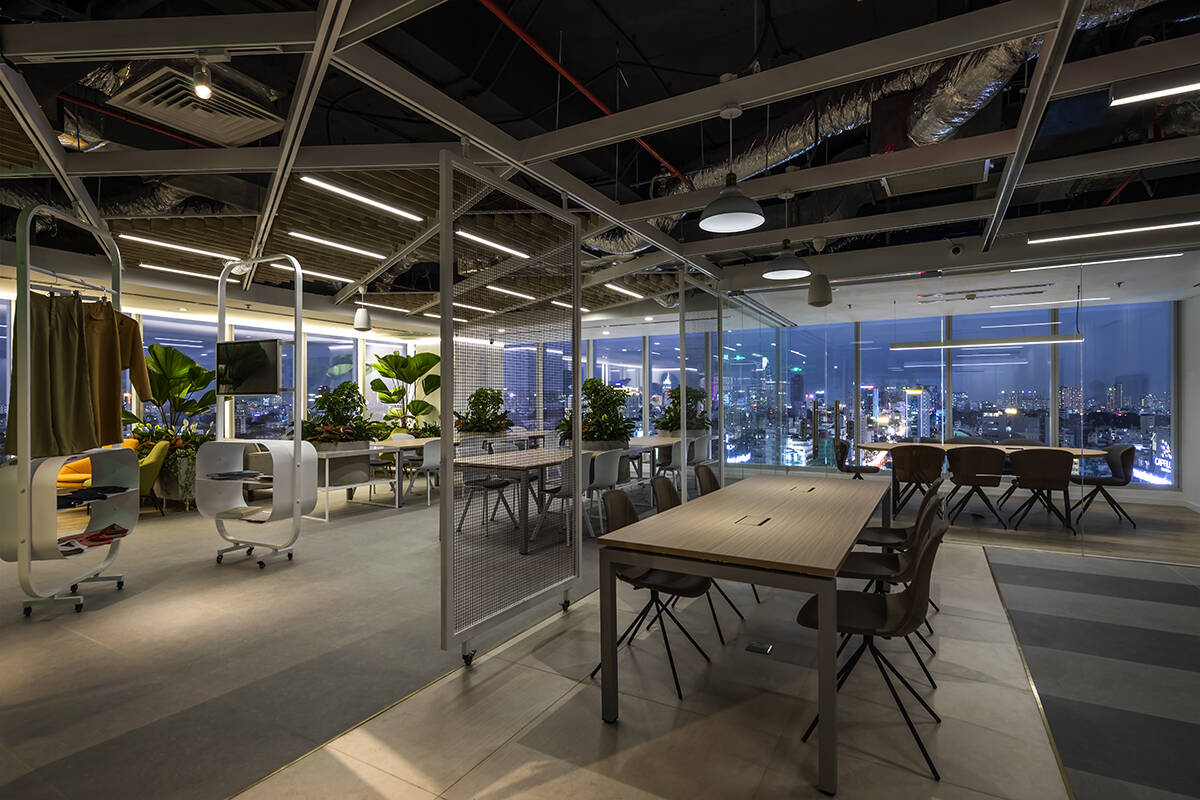 GLab by Faslink - Không gian mở 3 mặt kính ấn tượng kết nối cộng đồng công nghiệp dệt may ...