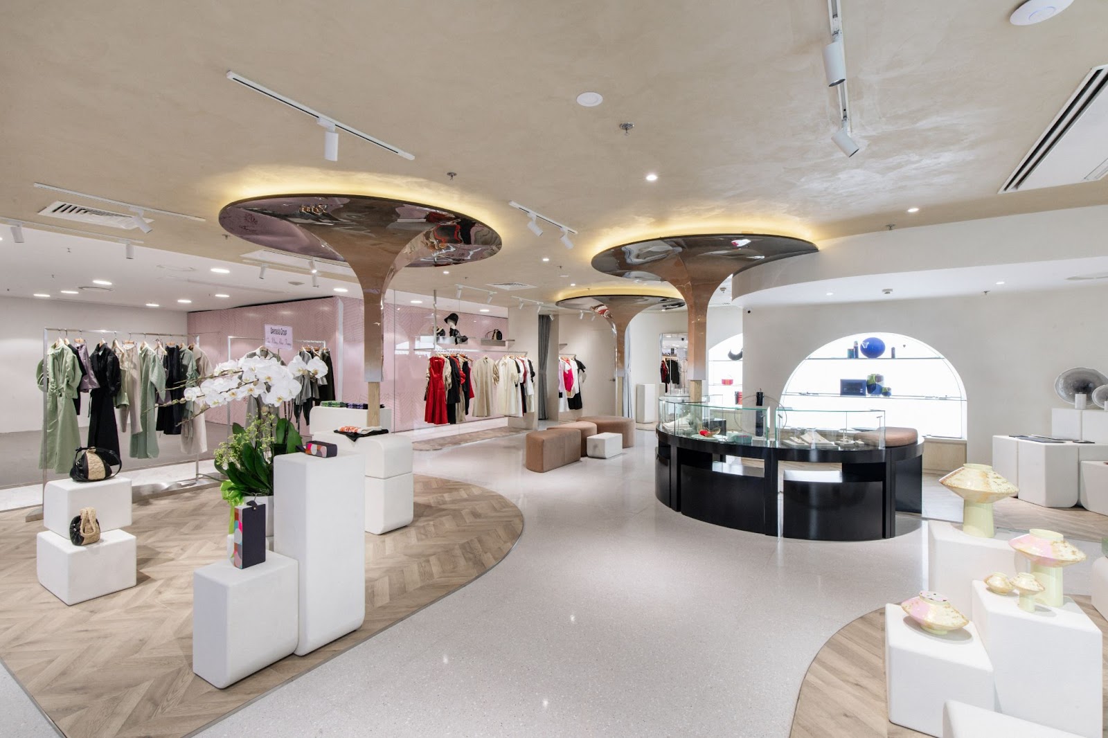 Hanoia Diamond Plaza - Khơi gợi và tôn vinh vẻ đẹp của nghệ thuật sơn mài trong không gian đương ...