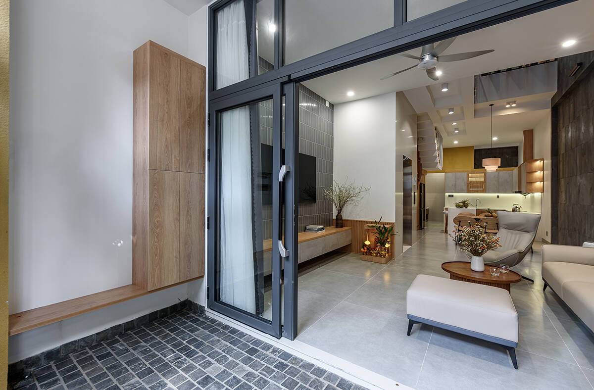 GH House: Không gian sống “hướng nội” đầy ánh sáng | Studio 10