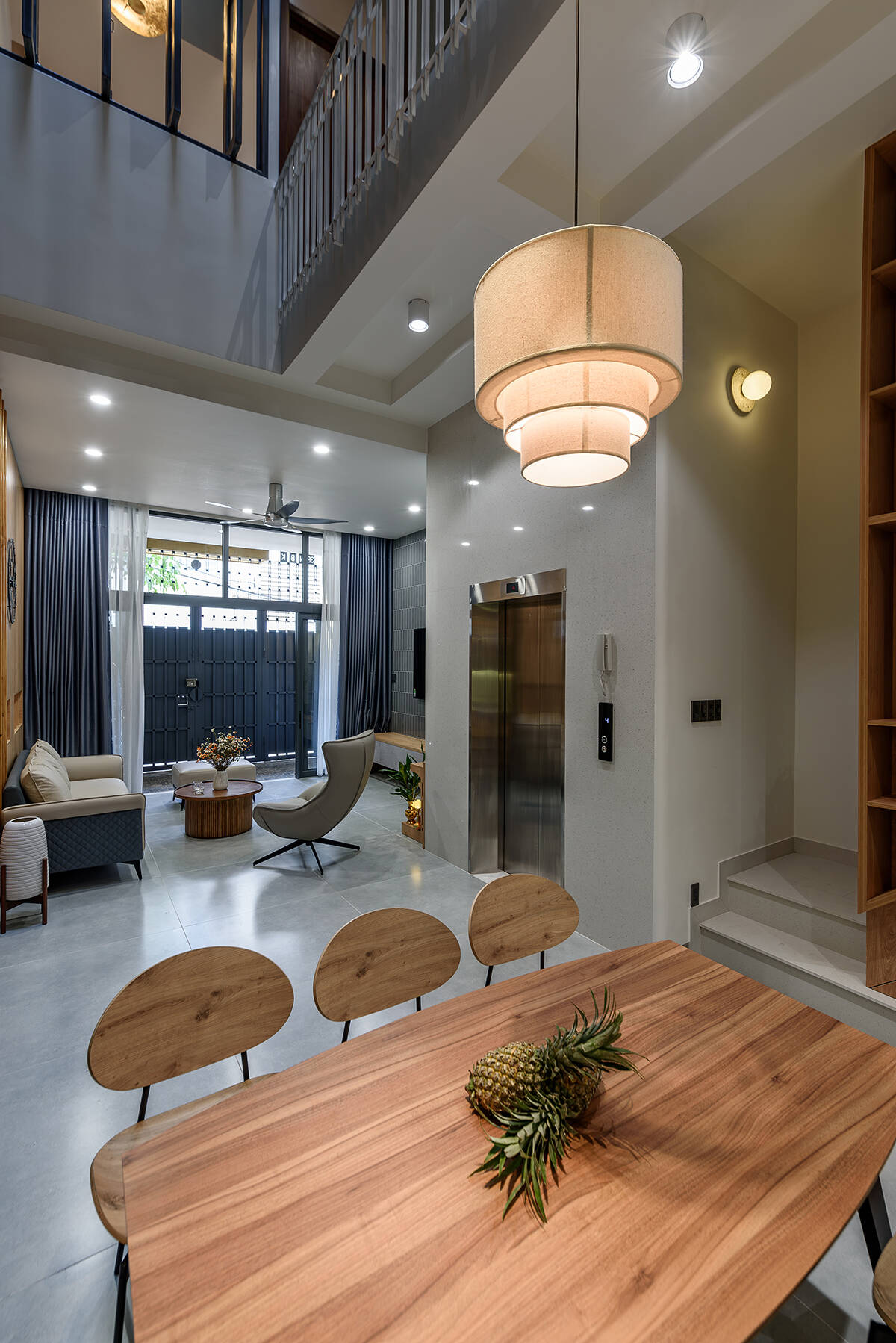 GH House: Không gian sống “hướng nội” đầy ánh sáng | Studio 10