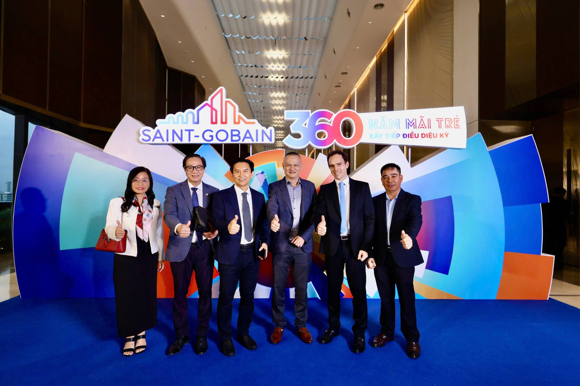 Saint-Gobain kỷ niệm 360 năm với tinh thần mãi trẻ và hành trình phát ...