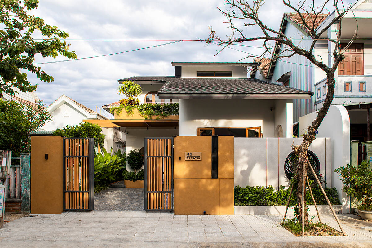 Pig & Ruby House: Ngôi nhà với hình khối mềm mại và tinh thần tối giản | Nhà Đẹp Quảng Nam