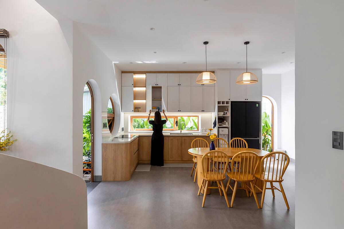 Pig & Ruby House: Ngôi nhà với hình khối mềm mại và tinh thần tối giản ...