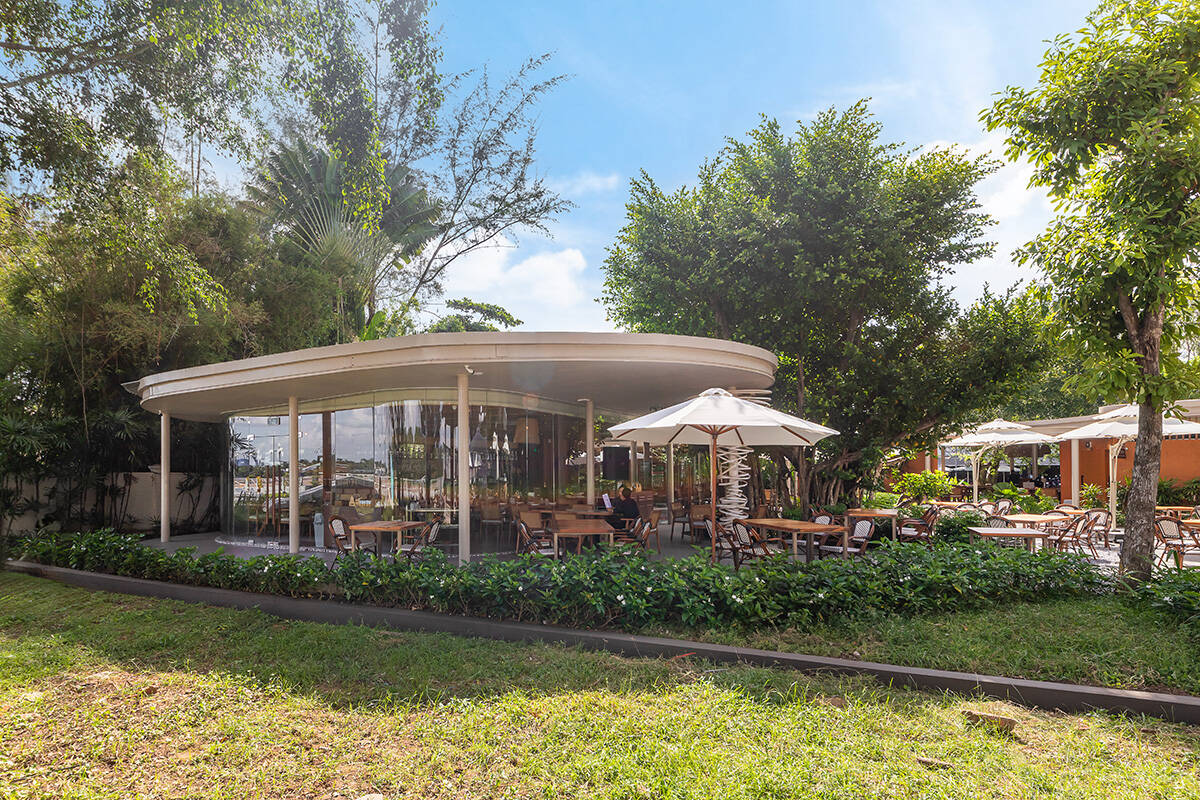 KAYA Mekong River Front Dining & Lounge: Khoảng lặng giữa phù sa và ...