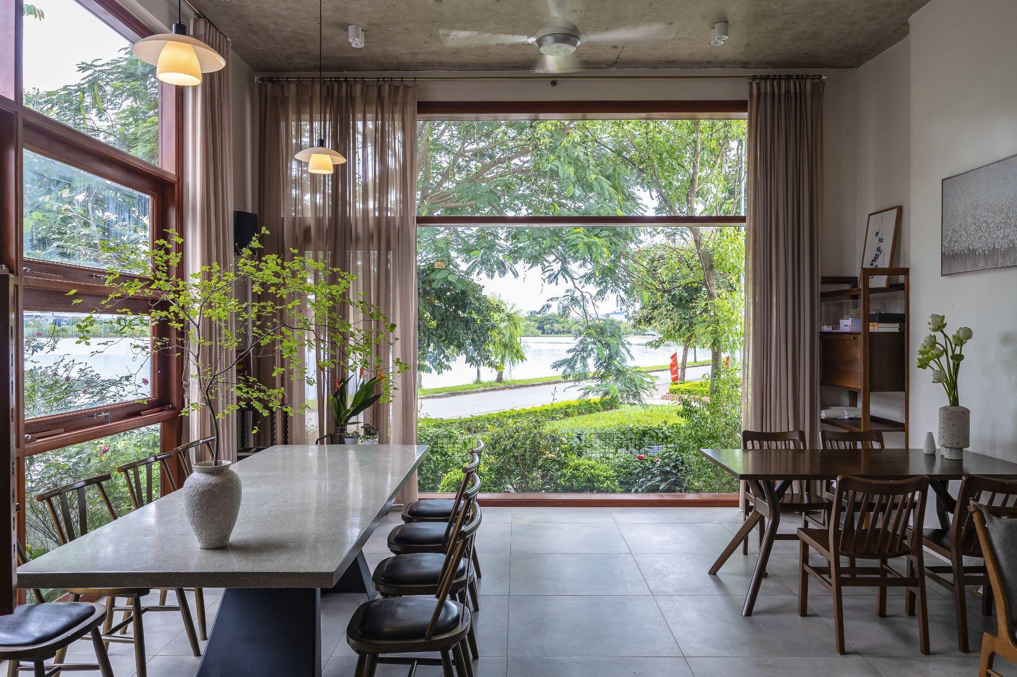 Kohi Coffee: Một ngôi nhà nhỏ bên hồ | X11 Design Studio