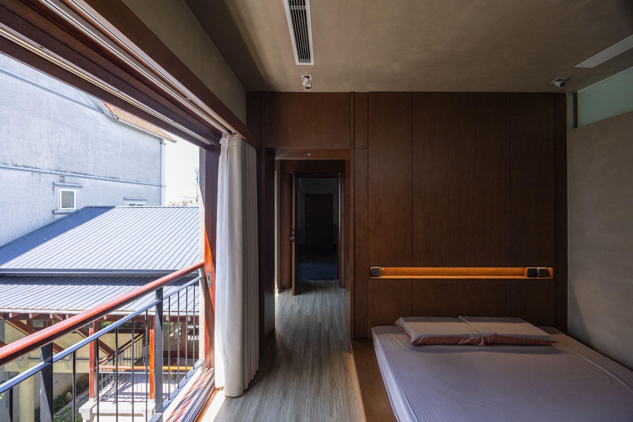Ba House: Nhịp điệu sống dành cho ba thế hệ bên sườn đồi | TT.V Architects