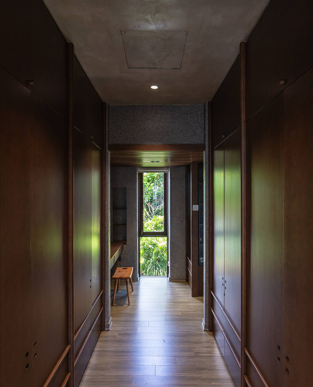 Ba House: Nhịp điệu sống dành cho ba thế hệ bên sườn đồi | TT.V Architects