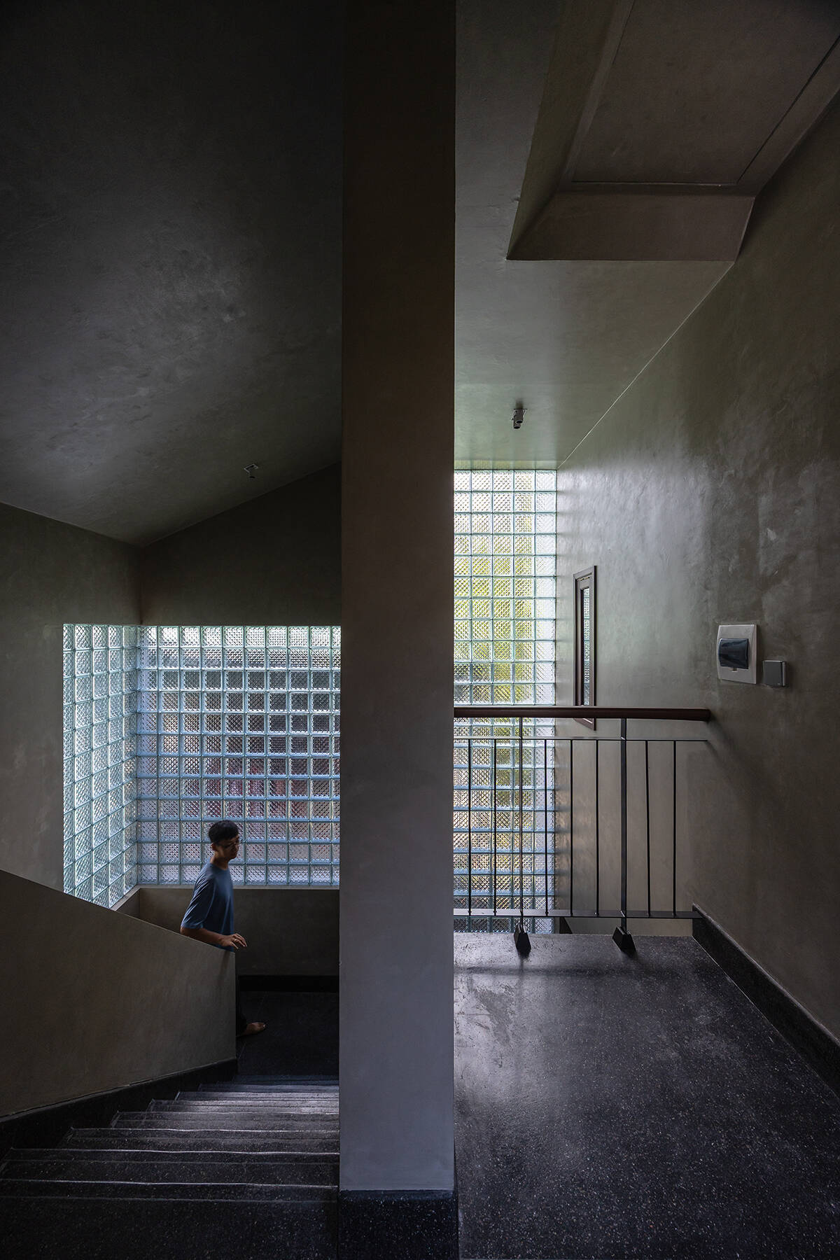 Ba House: Nhịp điệu sống dành cho ba thế hệ bên sườn đồi | TT.V Architects